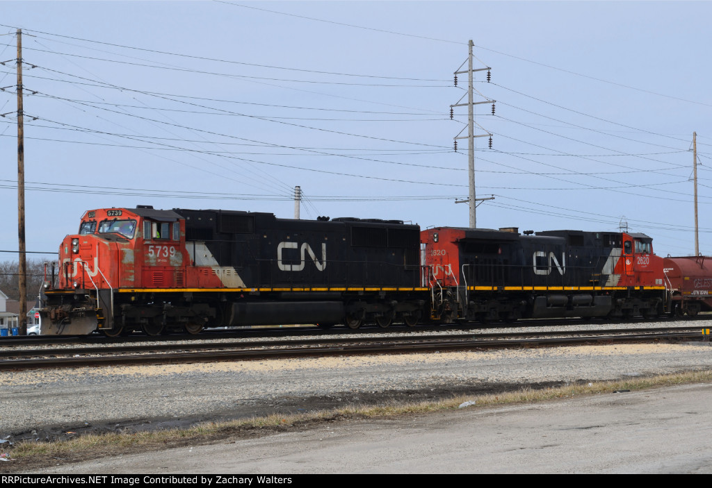 CN 5739 2820